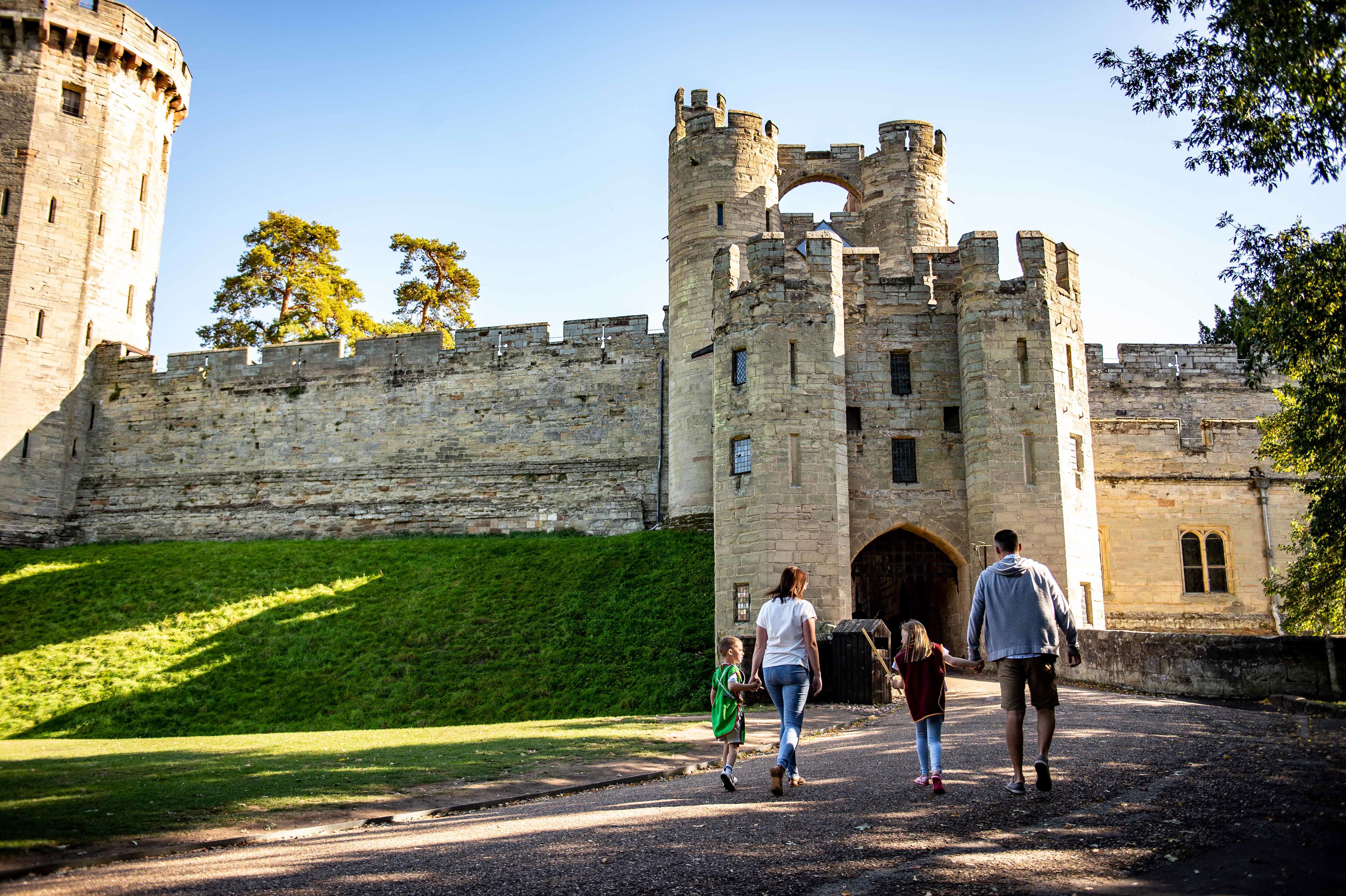 Merlin Annual Pass Summer Sale Now On! | Warwick Castle