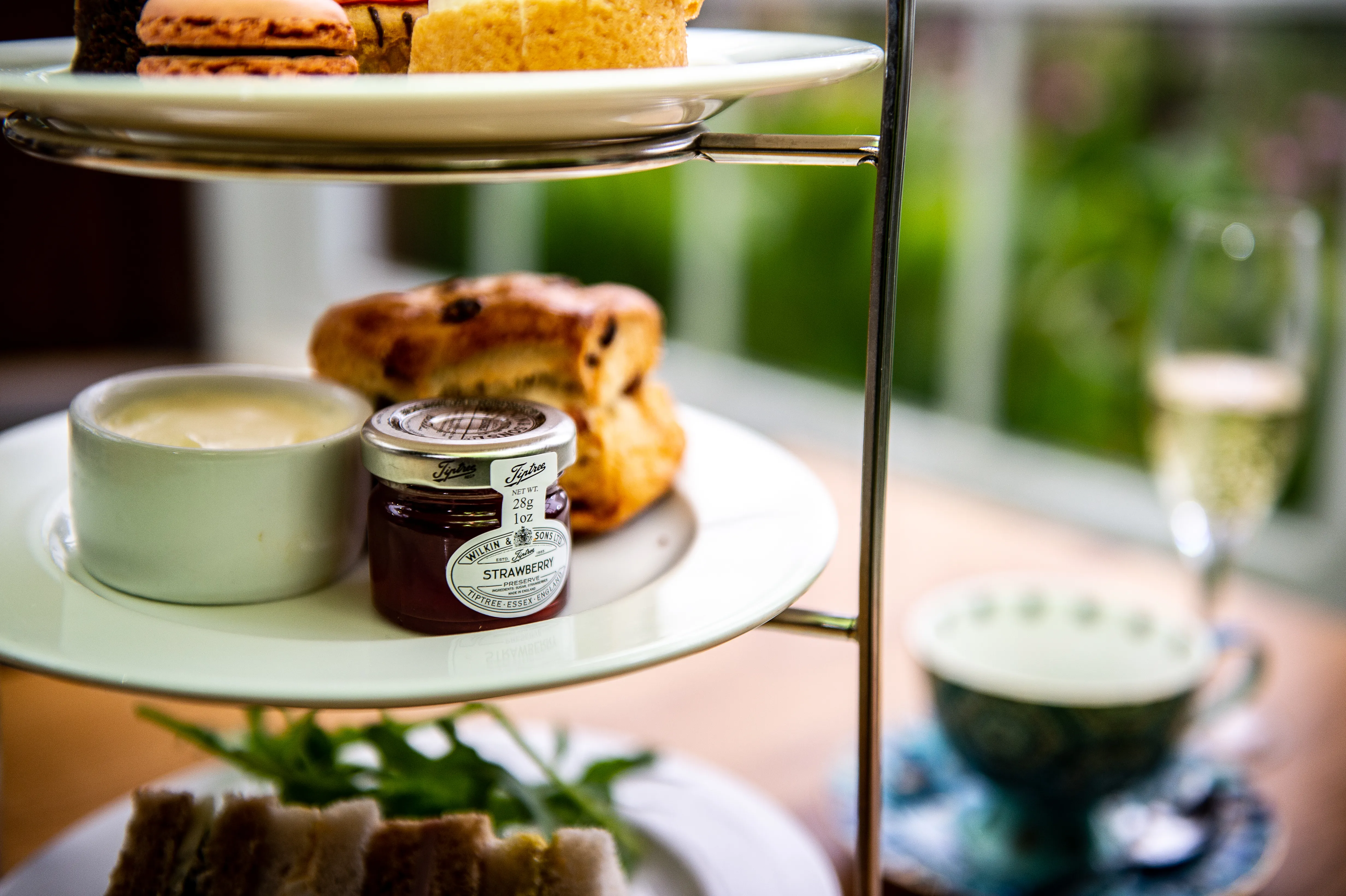 Official Warwick Castle website: Best Price Guaranteed