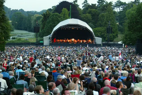 Warwick Castle Events 2024 Season Alanah Marlie Warwick Castle Events 2024 Season Alanah Marlie
