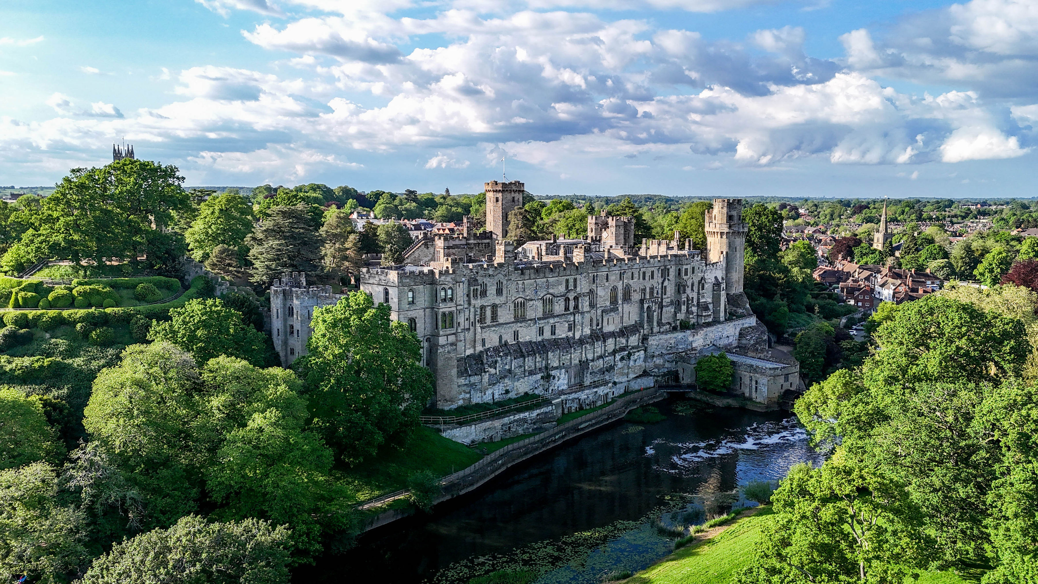 The Mighty Trebuchet | Warwick Castle